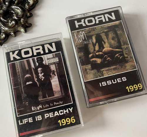 Аудиокассеты Korn из 90-х
