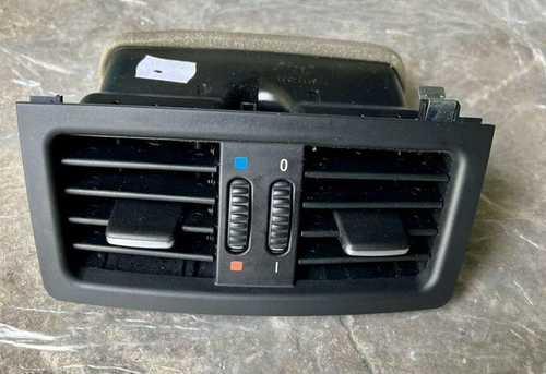 Задний дефлектор воздуховода бмв е60