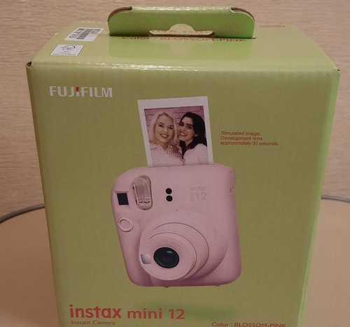 Фотоаппарат Fujifilm Instax mini 12 Blossom Pink