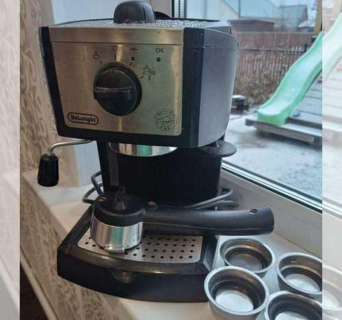 Кофеварка рожковая delonghi