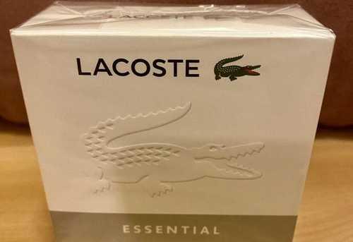 Lacoste essential