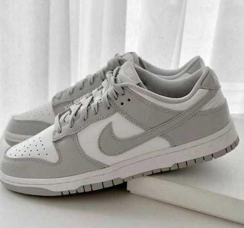 Кроссовки nike dunk low, adidas forum