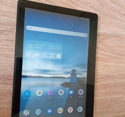 Планшет Lenovo Tab E10 TB-X104L 32Gb