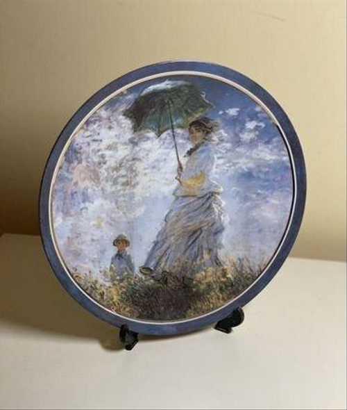 Тарелка декоративная прогулка дама с зонтиком