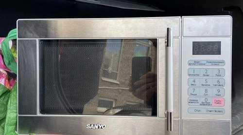 Микроволновая печь Sanyo на запчасти