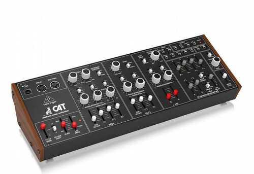 Behringer Cat аналоговый синтезатор