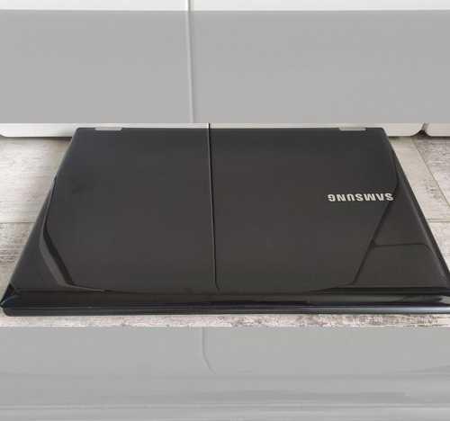 Нотбук Samsung RF710 под ремонт