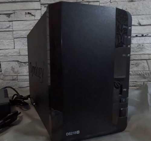 Synology DS218  10gb