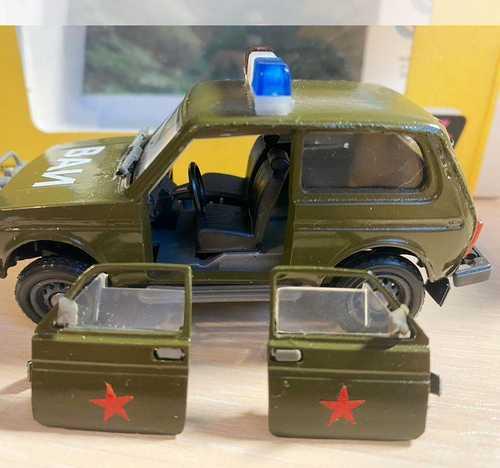 Модель автомобиля 1:43, УАЗ ваи