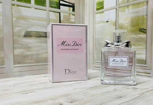 Туалетная вода женская Miss Dior