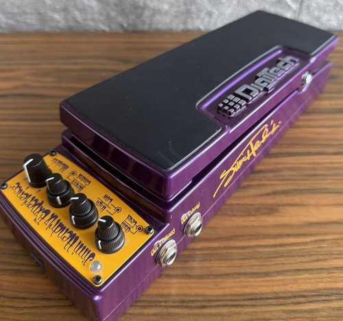 Гитарная педаль Digitech Hendrix