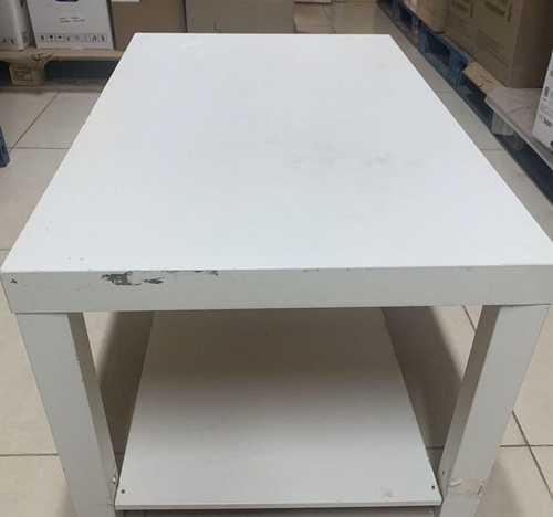 Журнальный столик IKEA белый