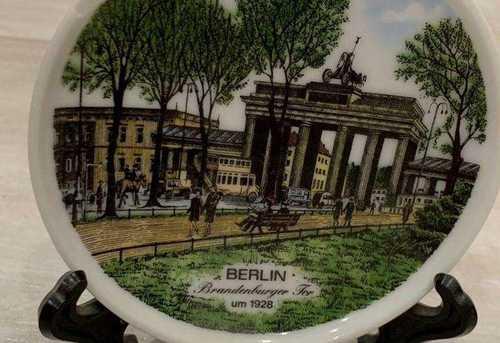 Тарелка сувенирная Берлин