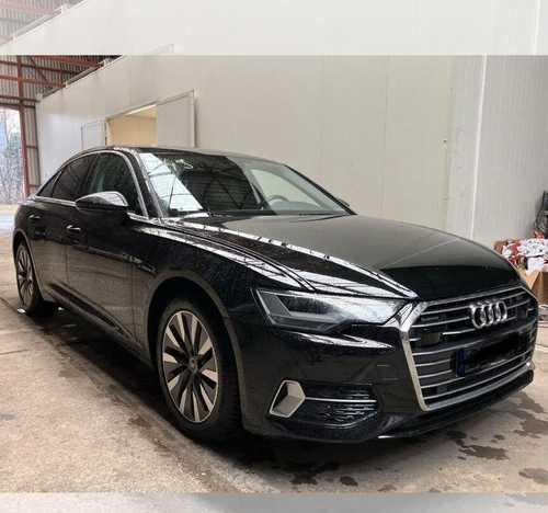 В разборе Audi A6 C8