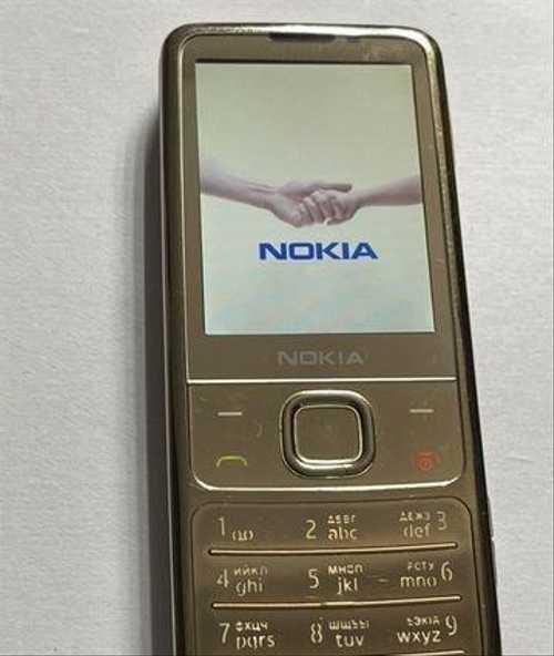 Телефон Nokia 6700 Classic Gold