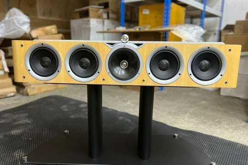 Акустическая система KEF Model 204c + стойка KEF