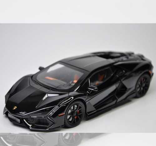 Модель авто Lamborghini Revuelto 1:24 металл