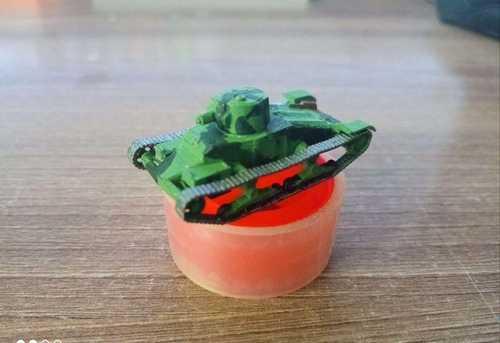 Сборная модель танка 1/100