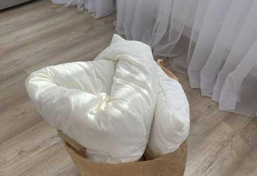 Подушка и одеяло IKEA