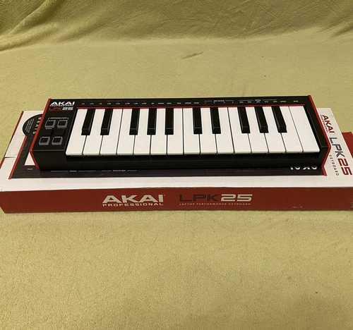 Midi клавиатура Akai lpk25 mk2