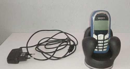 Старый сотовый телефон Siemens А70