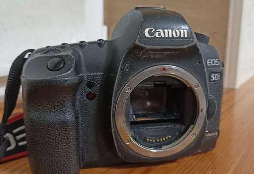 Зеркальный фотоаппарат Canon 5D Mark ii
