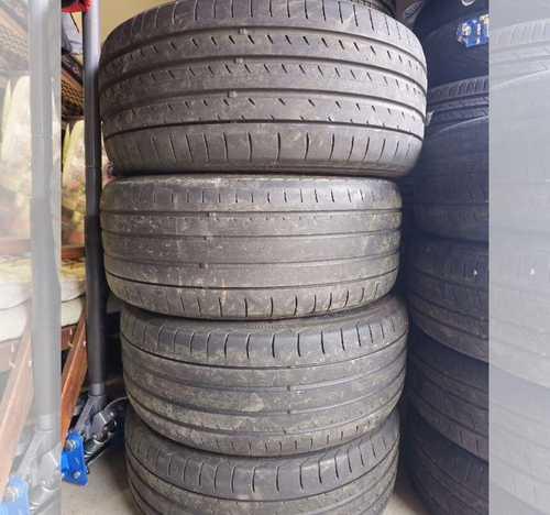 Yokohama Advan Sport V105 245/45 R18