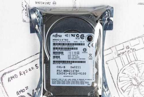2.5" жесткий диск Fujitsu 147Gb SAS