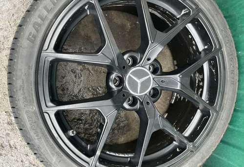 Комплект колес на Mercedes R18