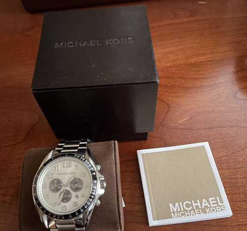 Мужские наручные часы электронные Michael Kors