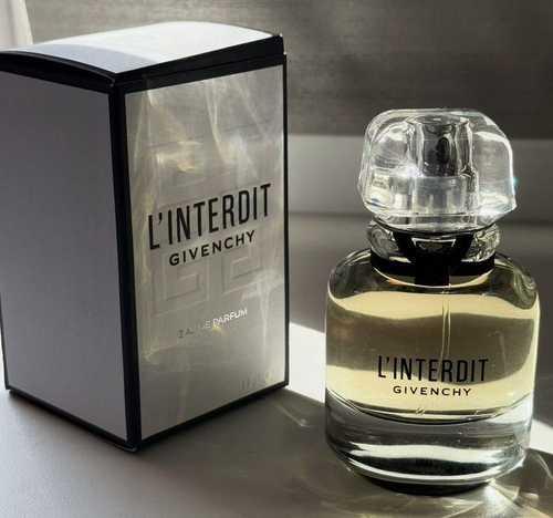 Givenchy L'interdit парфюм 35 ml