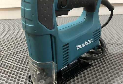 Лобзик Makita 4327