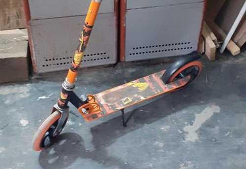 Детский двухколесный самокат scooter