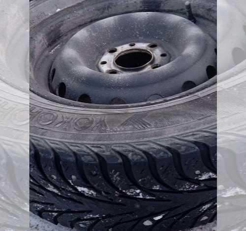 Yokohama IceGuard Stud IG65 175/70 R13