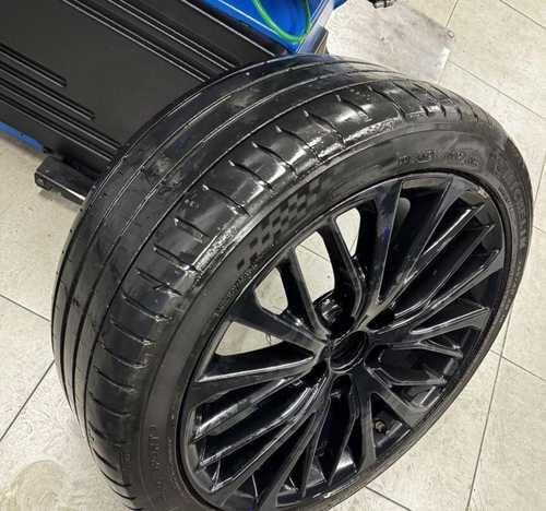 Michelin Pilot Sport 5 245/40 R18 97Y