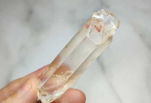 Горный хрусталь (природный кристалл-двухголовик)