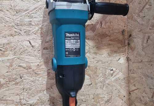 Полировальная машина Makita SA7000C