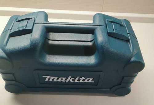 Отвертка аккумуляторная Makita 6722d