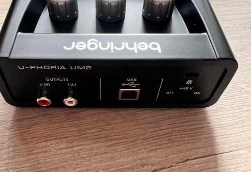 Звуковая карта behringer um2