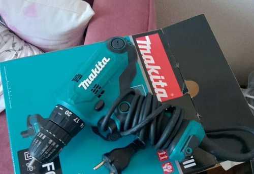 Шуруповерт makita 300