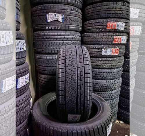 Triangle Snowlink TWT02 225/55 R19 99H