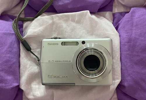 Компактный фотоаппарат Casio exilim EX-Z600