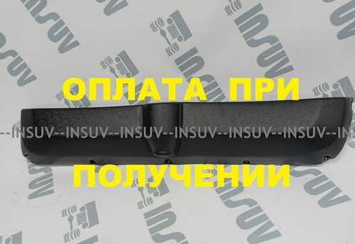 Карман задней двери Шевроле Нива с рукомойником