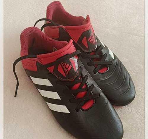 Футбольные бутсы Adidas copa