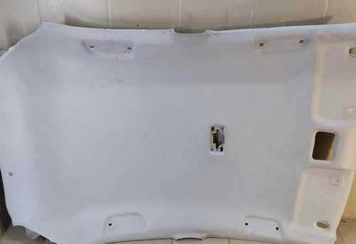 Обшивка потолка Toyota Yaris P90 2010