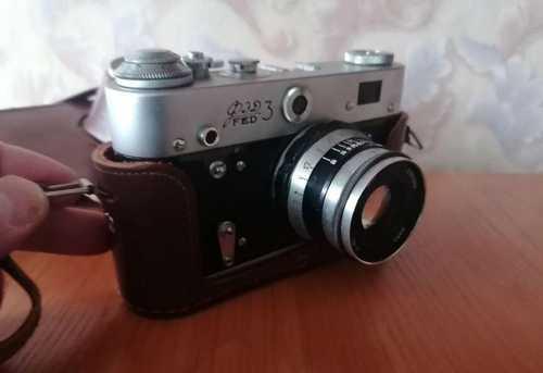 Плёночный фотоаппарат СССР фэд 3