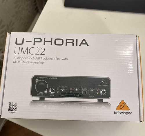 Звуковая карта behringer umc22