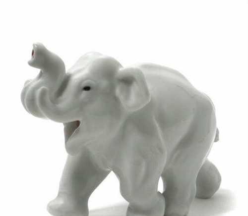 Фарфоровая фигура "Белый слон". Royal Copenhagen