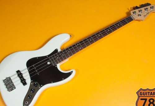 Bacchus BJB-1R Jazz Bass Olympic White