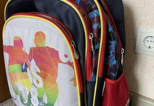 Новый Рюкзак ранец школьный для мальчика